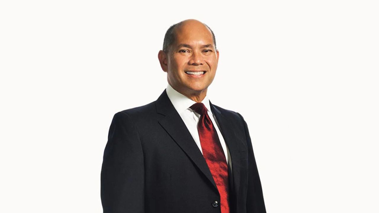 Martin Lorenzo Net Worth 2024 - Career, Wife, Age, Height and Others ...